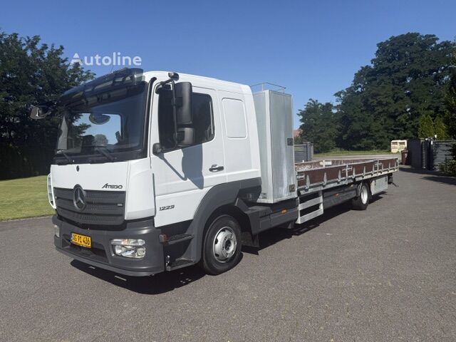 Mercedes-Benz Atego 1223 kamion s ravnom platformom