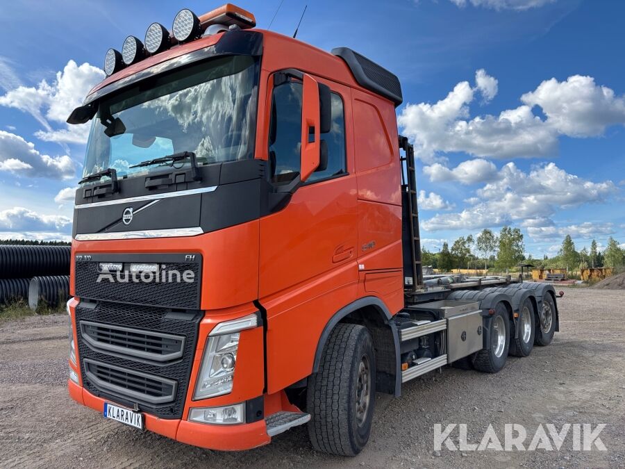 Prodaje se Volvo FH 540 rol kiper sa kukom na aukciji