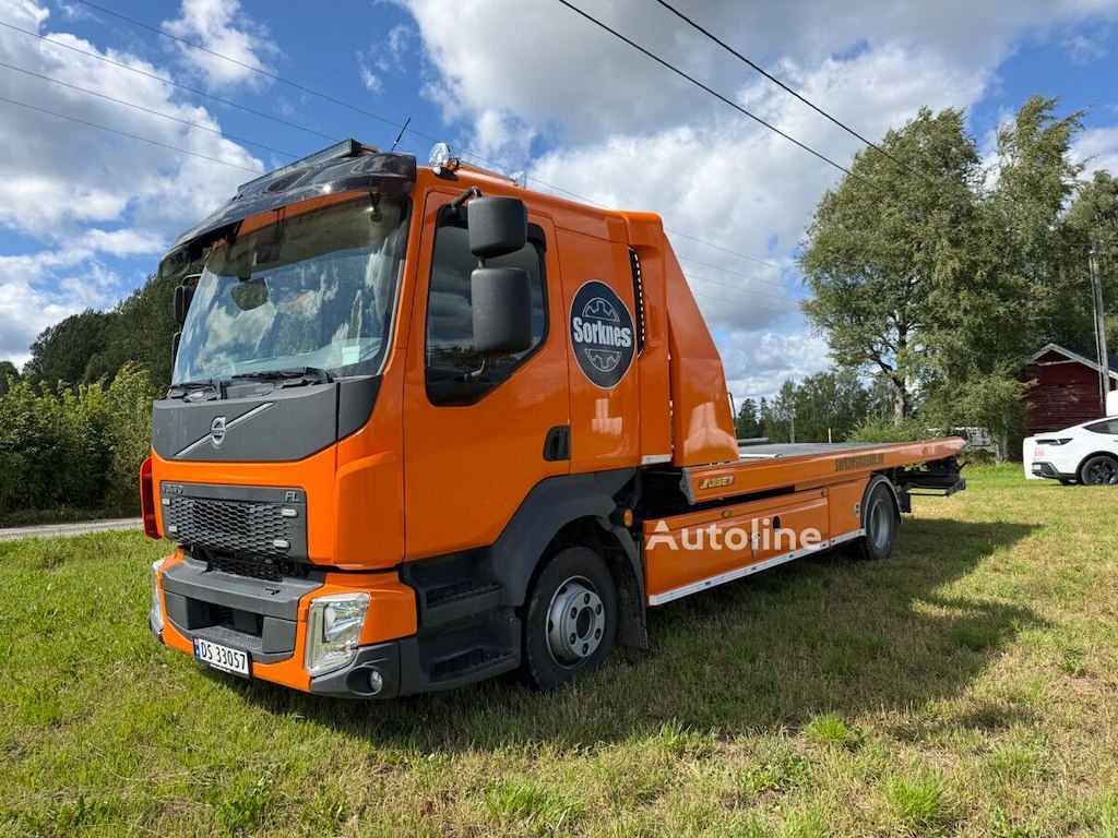 Prodaje se Volvo FL šlep auto na aukciji