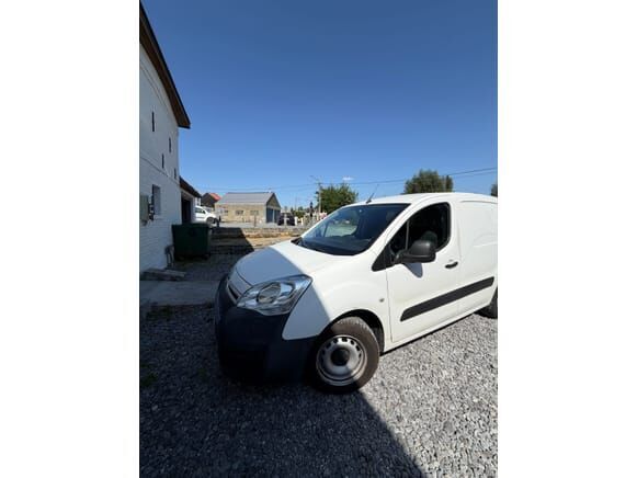 Prodaje se Citroen Berlingo 1.5 BlueHDi minibus furgon na aukciji