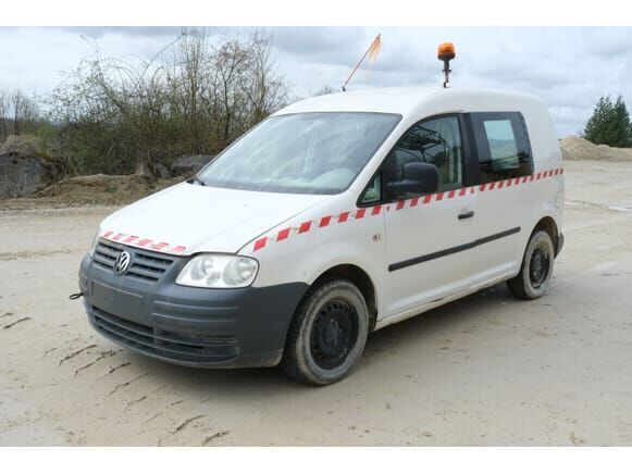 Prodaje se Volkswagen Caddy laki furgon na aukciji