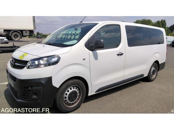 Prodaje se Opel ZAFIRA kombi minibus na aukciji