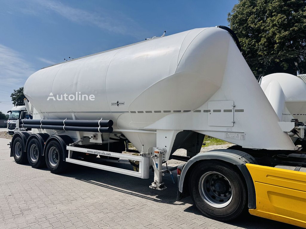 Spitzer SF2737 cisterna za prevoz cementa