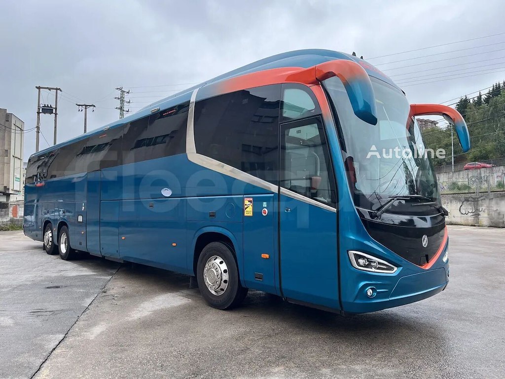 Irizar i6s turistički autobus