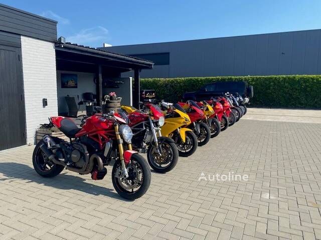 Ducati Monster 1200S motocikl