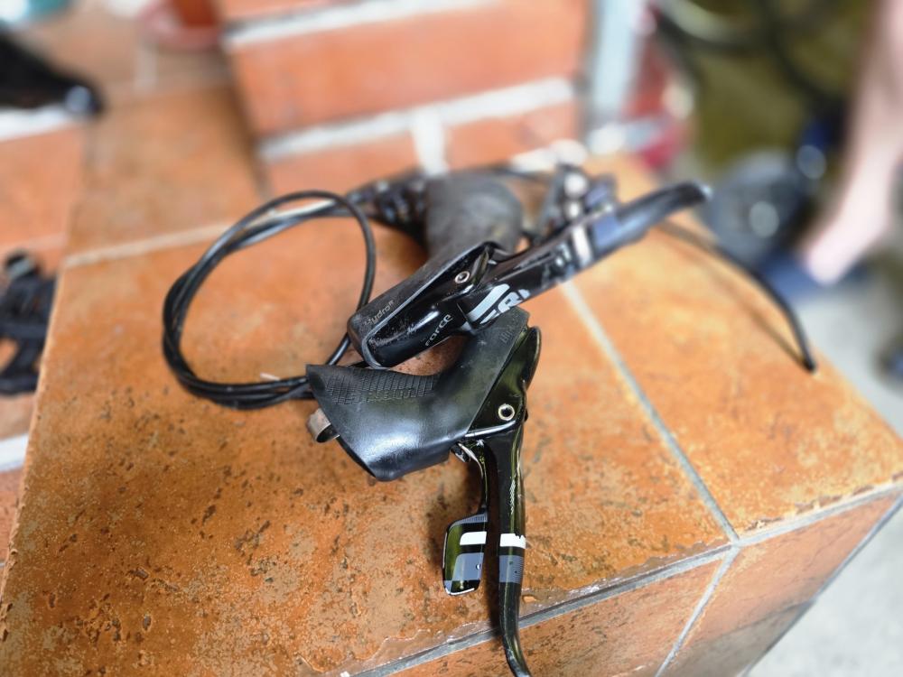Sram force 2x11 hidraulika DISK