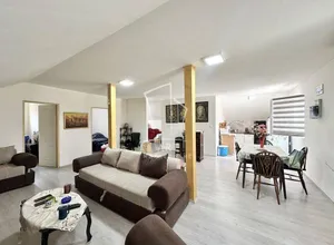 Prodaja Dupleks - Beograd, Surčin Centar