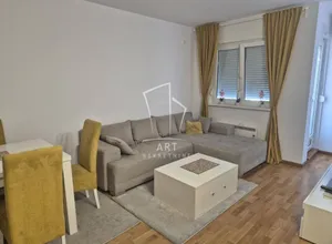 Izdavanje Stan - Beograd, Zvezdara: Kluz - Zeleno brdo - Olimp