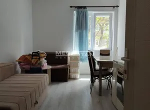 Izdavanje Garsonjera - Beograd, Rakovica: Kanarevo brdo - Stari Košutnjak