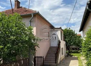 Prodaja Vila - Beograd, Surčin Centar