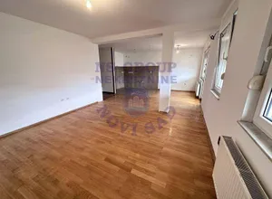 Prodaja Stan - Novi Sad, Stari Grad: Centar - Novi Bulevar