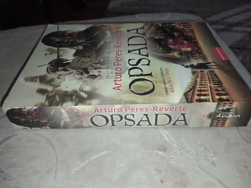Opsada- Arturo Peres Reverte