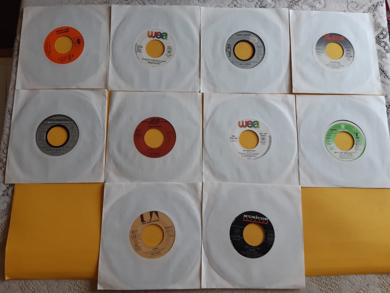 SINGLOVI **** STRANA MUZIKA