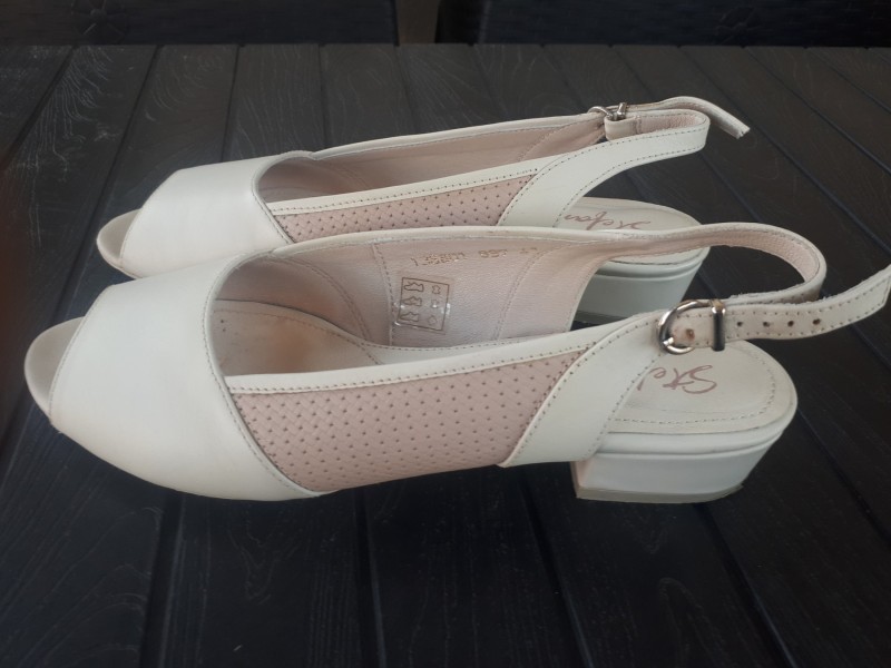 Sandale 41
