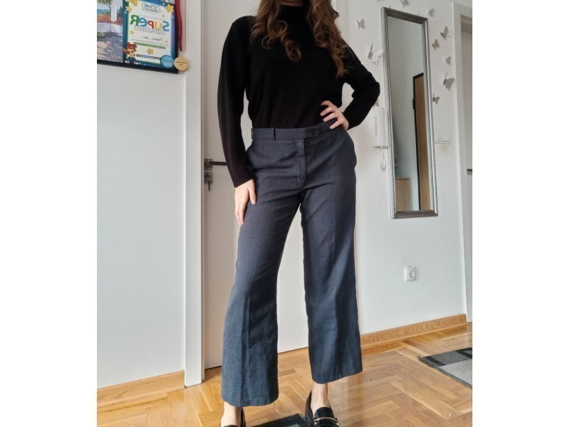 Karirane pantalone