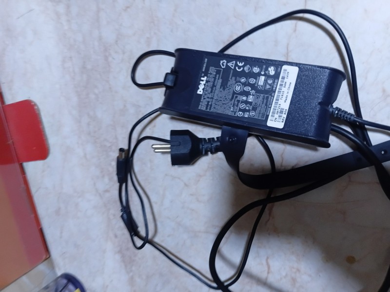 Dell 19.5v4.62a