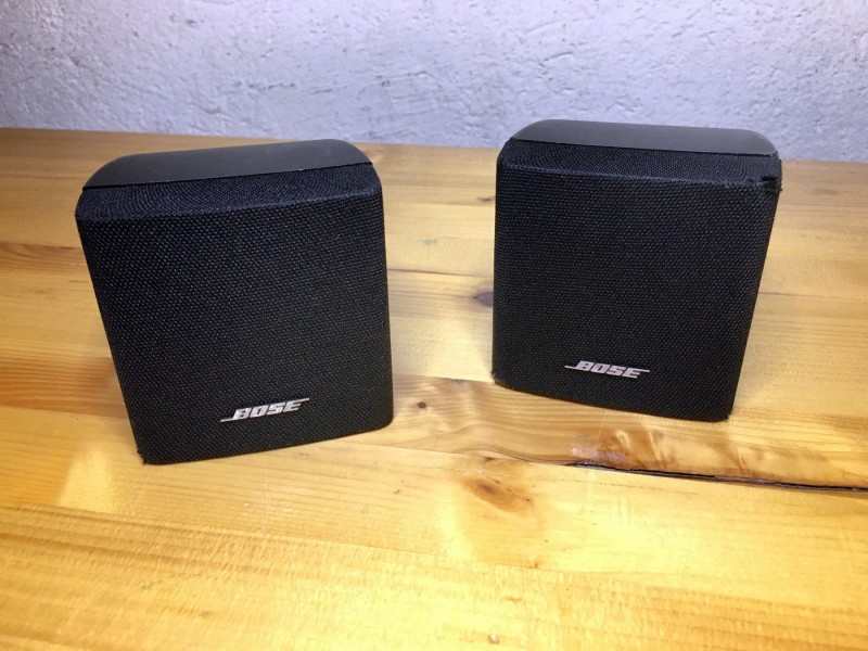 Bose Sateliti