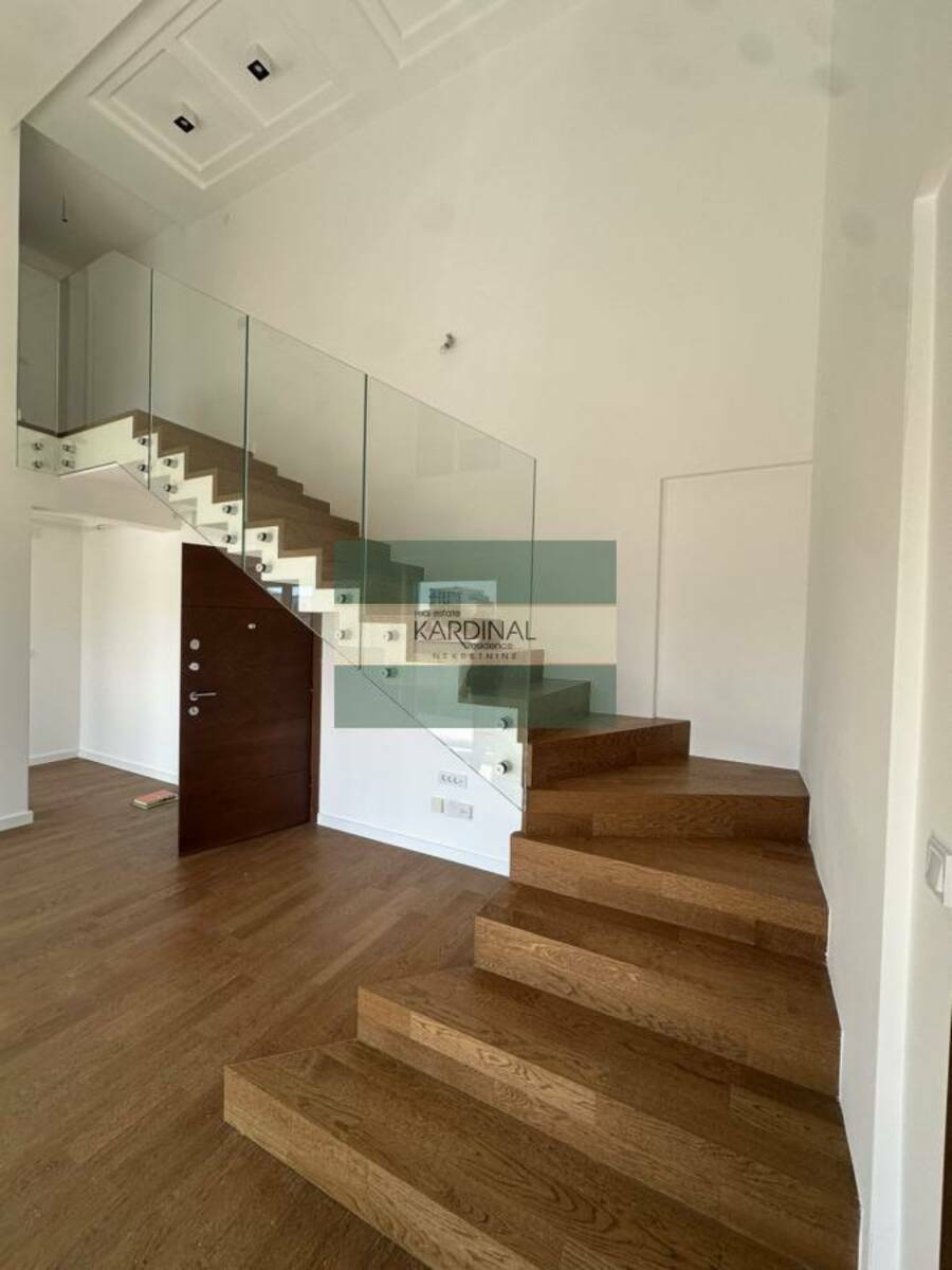 Trosoban stan, Kragujevac | Prodaja · 79m² · 176.000€