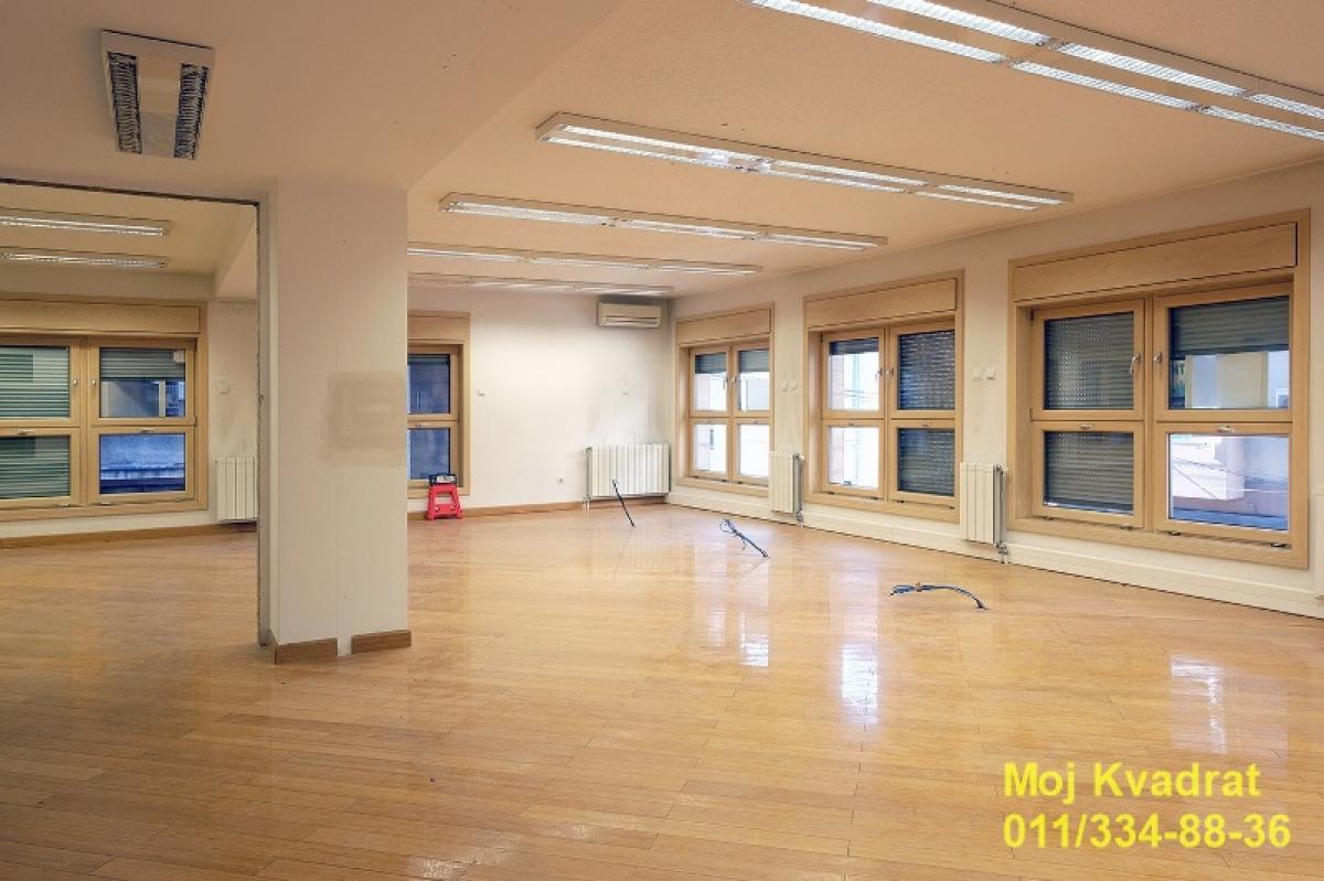 Lokal za izdavanje, Beograd Centar, Beograd, 195m², 2.000 €/mes