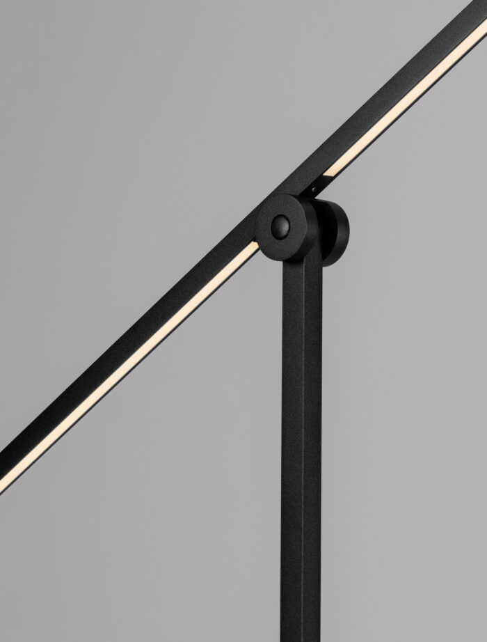 Nova Luce podna lampa TENSO 9088211