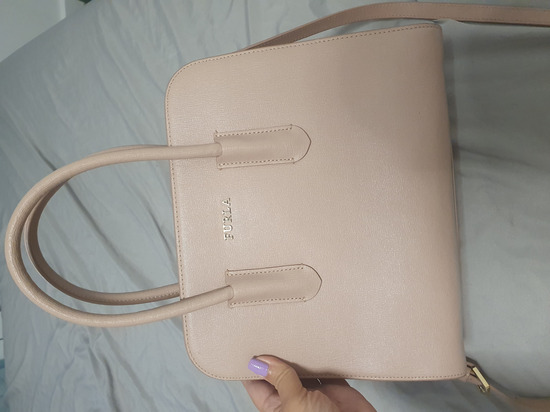 Furla tasna