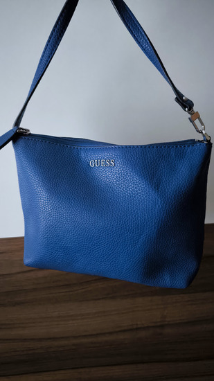 Guess torbica