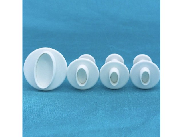 380. Set sekaca ovalni