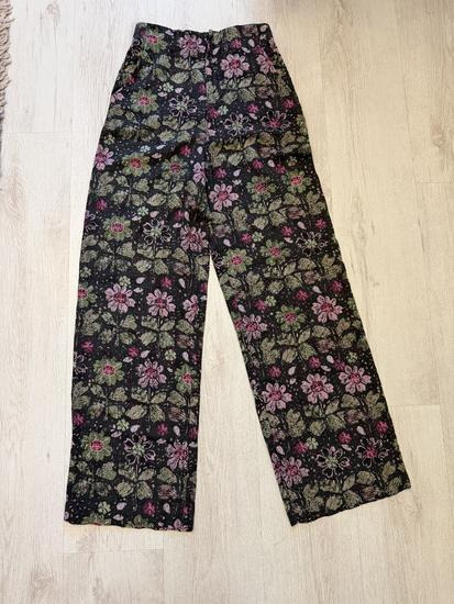 Zara pantalone