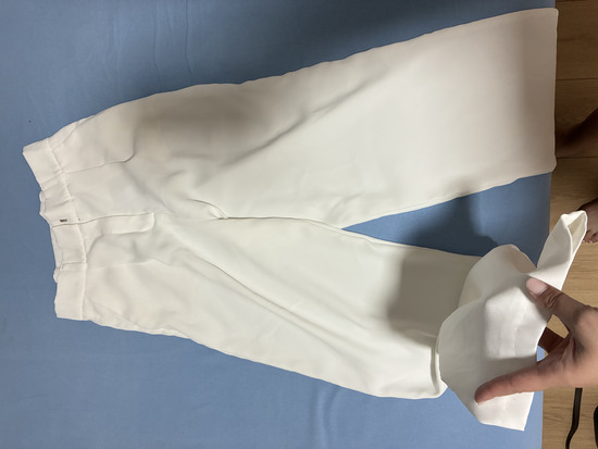 Bele pantalone