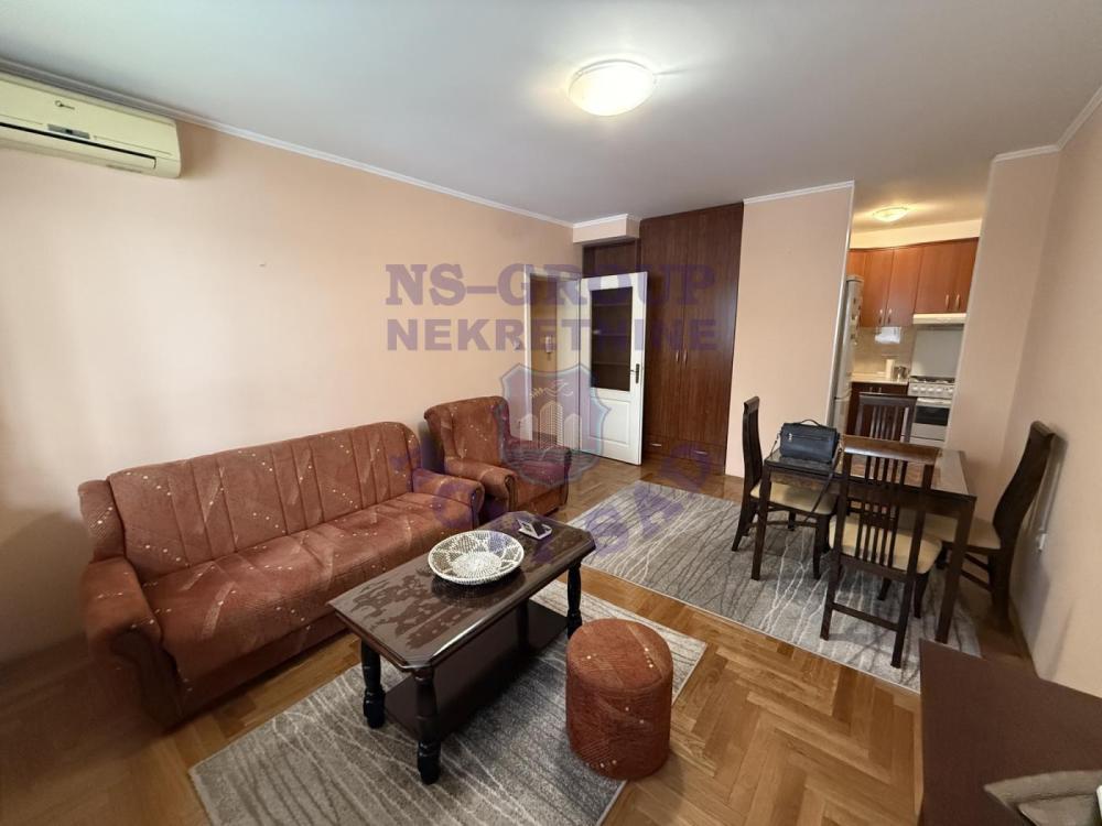 Dvosoban stan na prodaju, 38m2, 120.000€