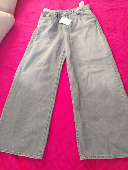 Zara farmerice Novo+poklon privezak