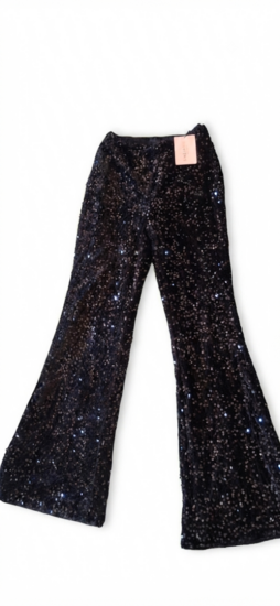crne pantalone sa šljokicama