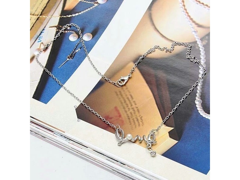 Ogrlica `Love` #NOVO