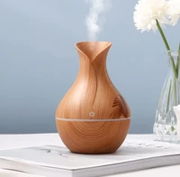 Ultrazvučni Ovlaživač Vazduha sa LED Difuzorom za Eteričnu Aromaterapiju