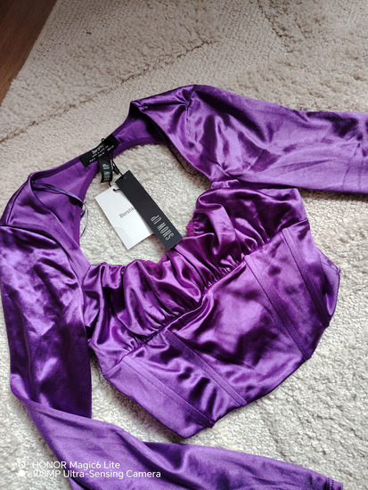 ​Bershka satenska korset bluza - NOVO