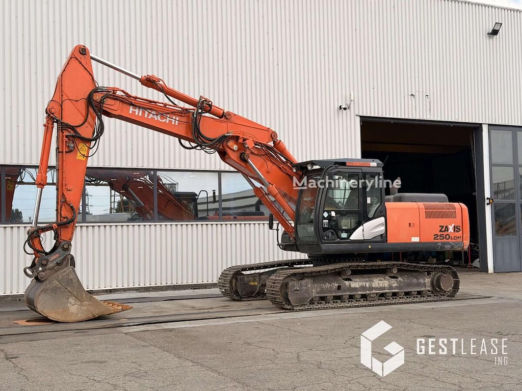 Hitachi ZX250LCN-5B bager guseničar