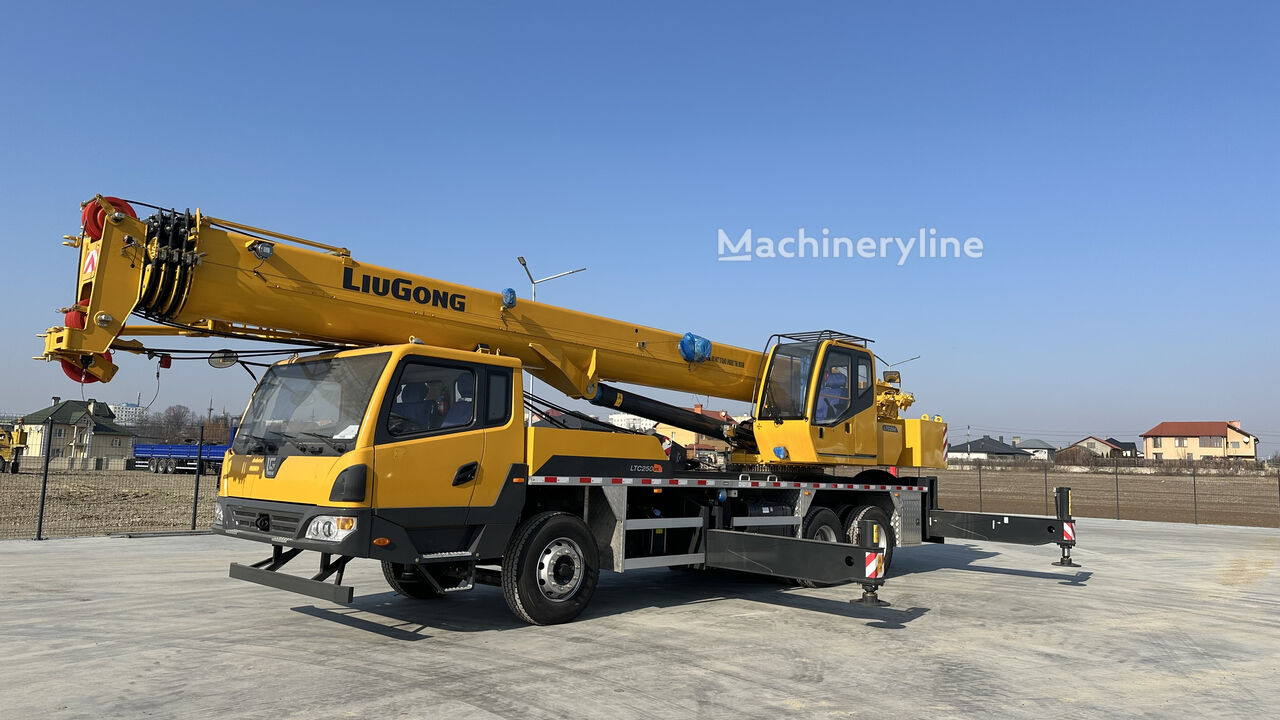 Nova LiuGong LTC250H5 - v naiavnosti dizalica za sve terene