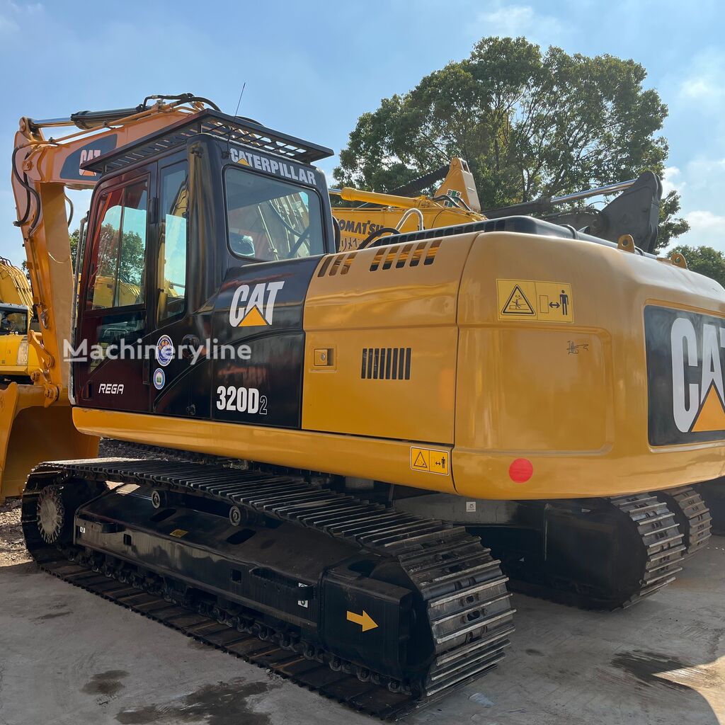 Caterpillar 320D2 bager guseničar