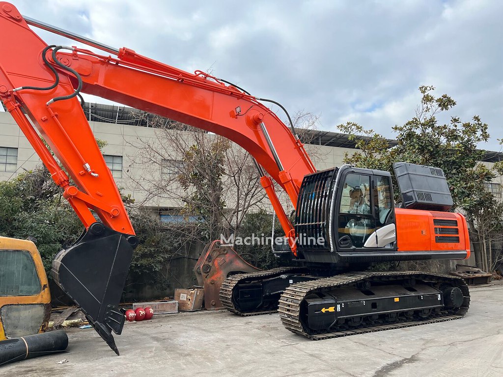 Hitachi ZX350 bager guseničar