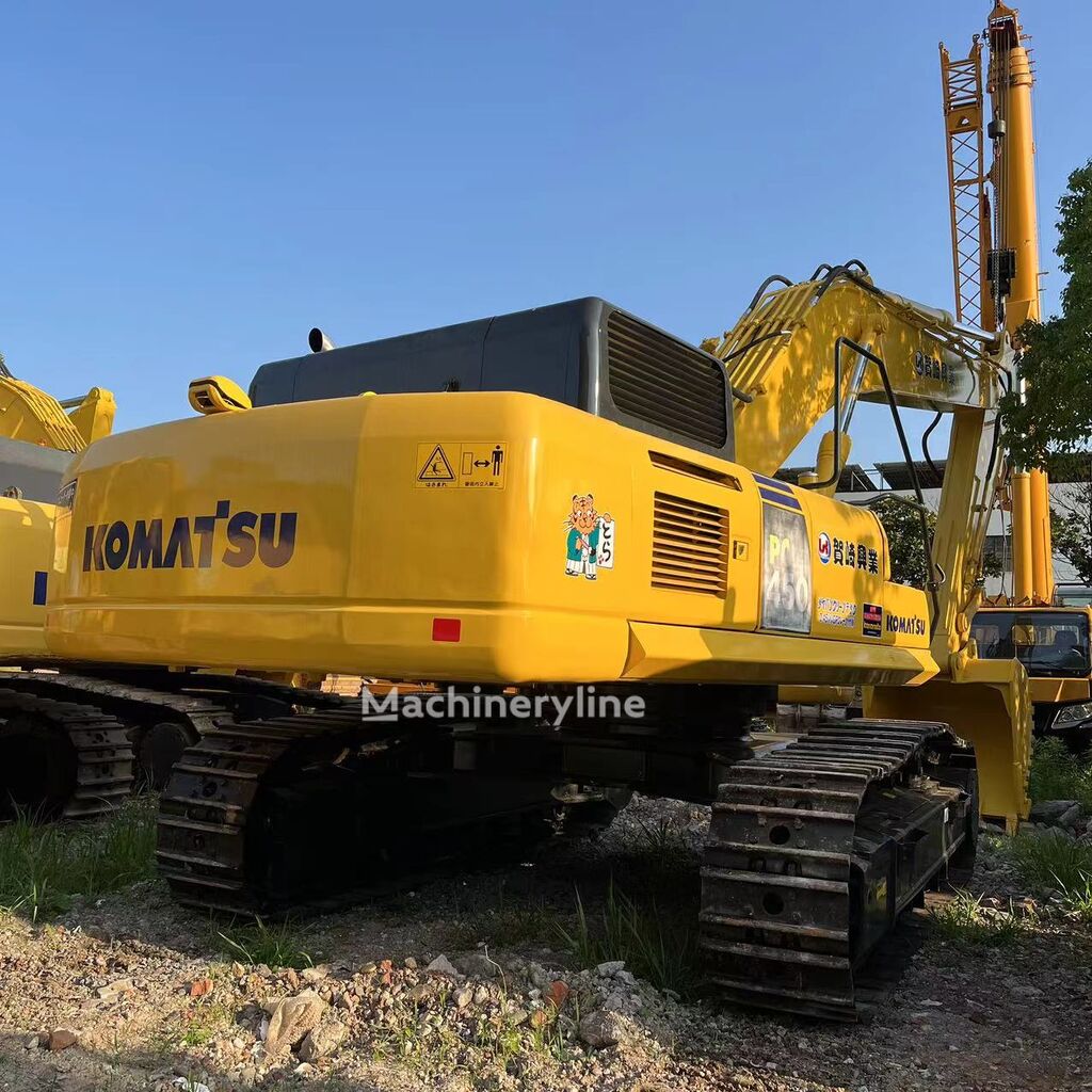 Komatsu PC450 bager guseničar
