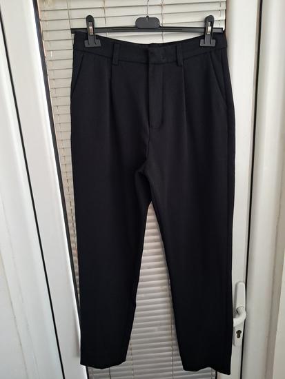 MANGO elegantne crne pantalone visokog struka 36