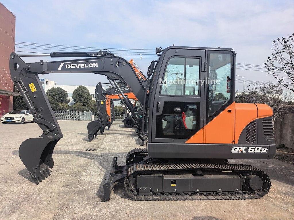 Novi Develon DX60D mini bager