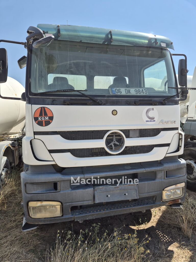 Betamix na šasiji Mercedes-Benz 4140 B kamion s mešalicom za beton