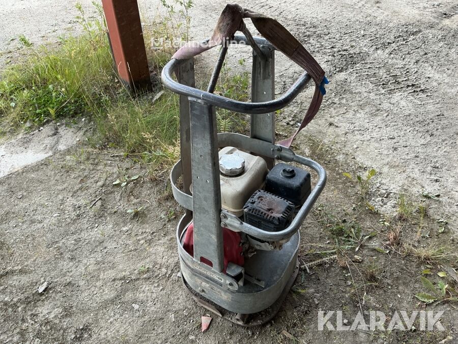 Prodaje se Swepac FR 85 vibro ploču na aukciji