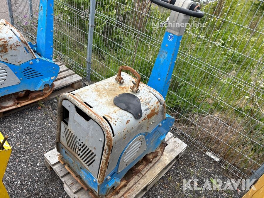 Prodaje se Weber CR 7 MDM vibro ploču na aukciji