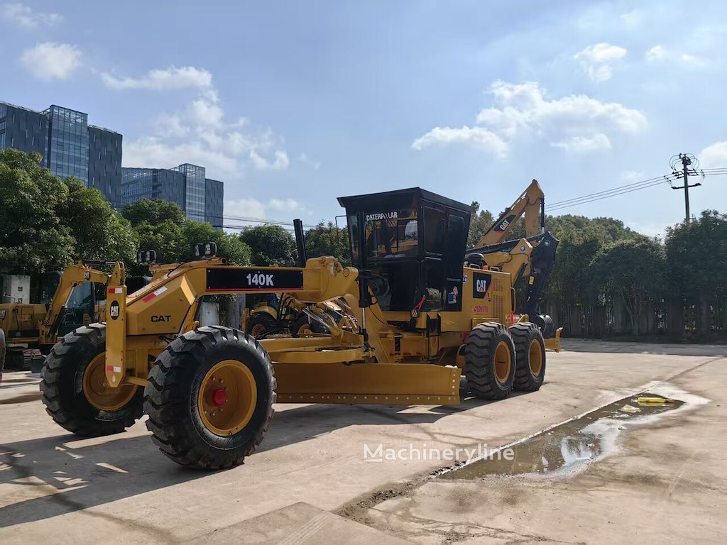 Caterpillar 140K grejder