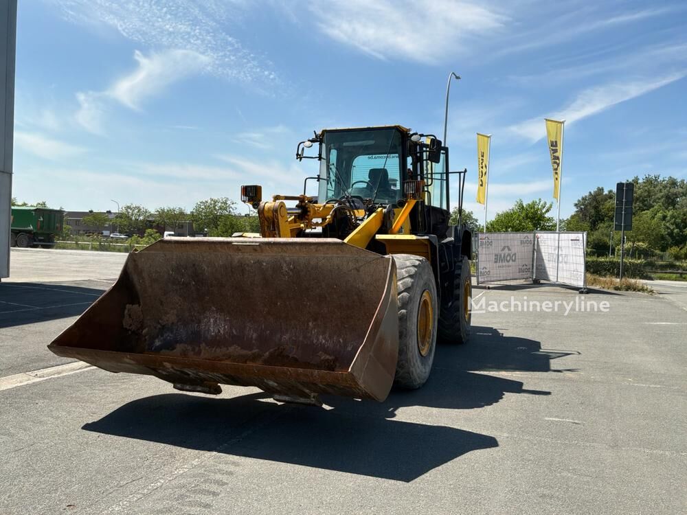 Prodaje se Komatsu WA380-6 prednji utovarivač na aukciji
