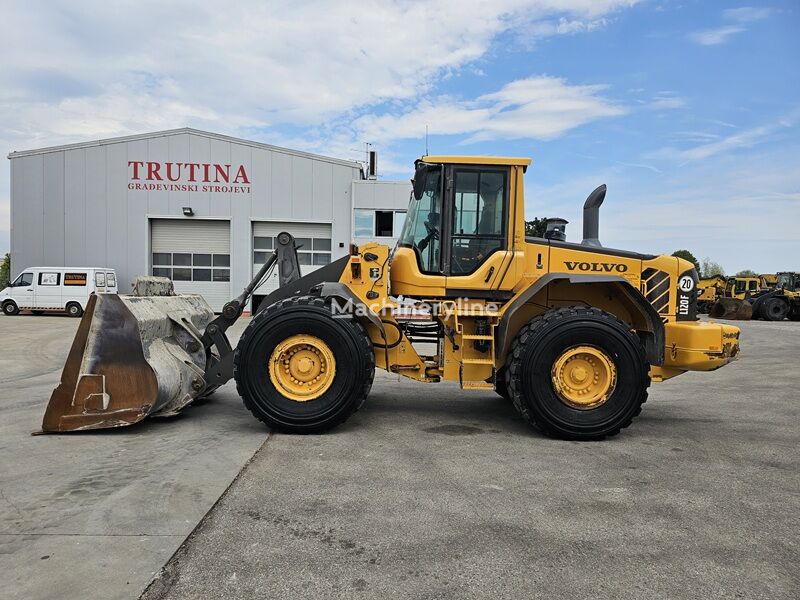 Volvo L120F prednji utovarivač