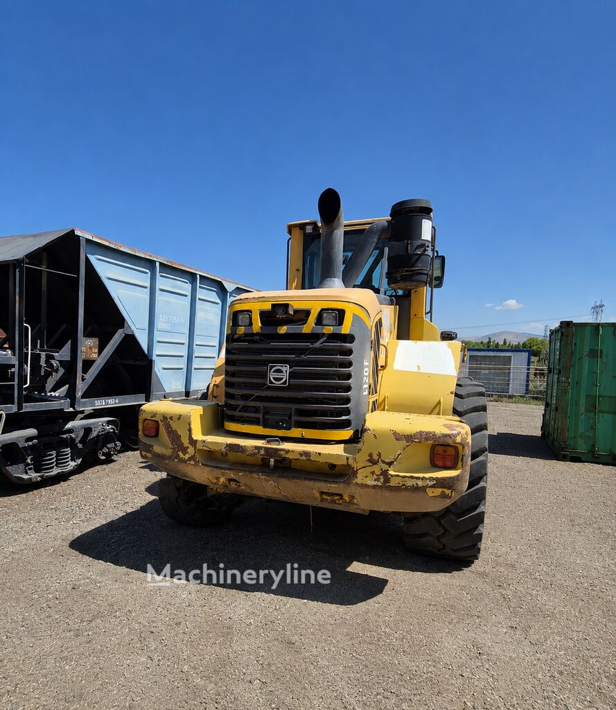 Volvo L120F prednji utovarivač