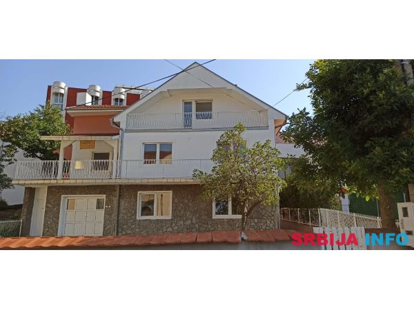 Stambeno poslovni objekat 382 m2 Kučevo